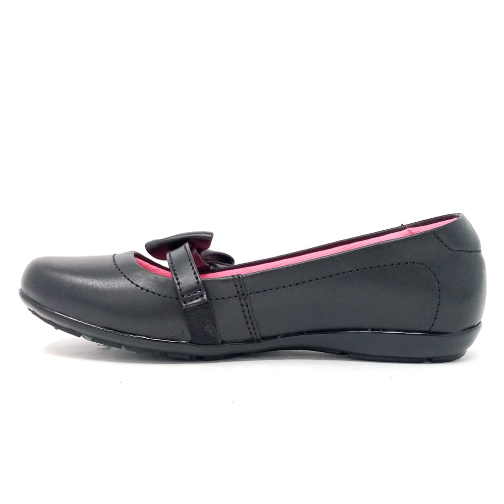 Zapato escolar Golden Tag color negro para mujer