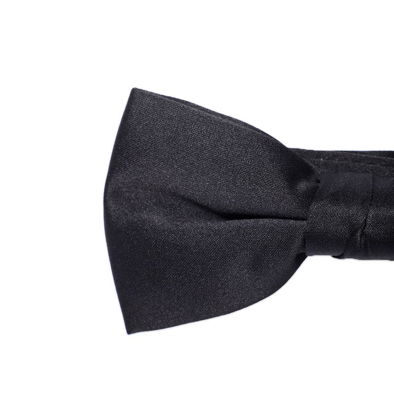 Corbatín negro para hombre