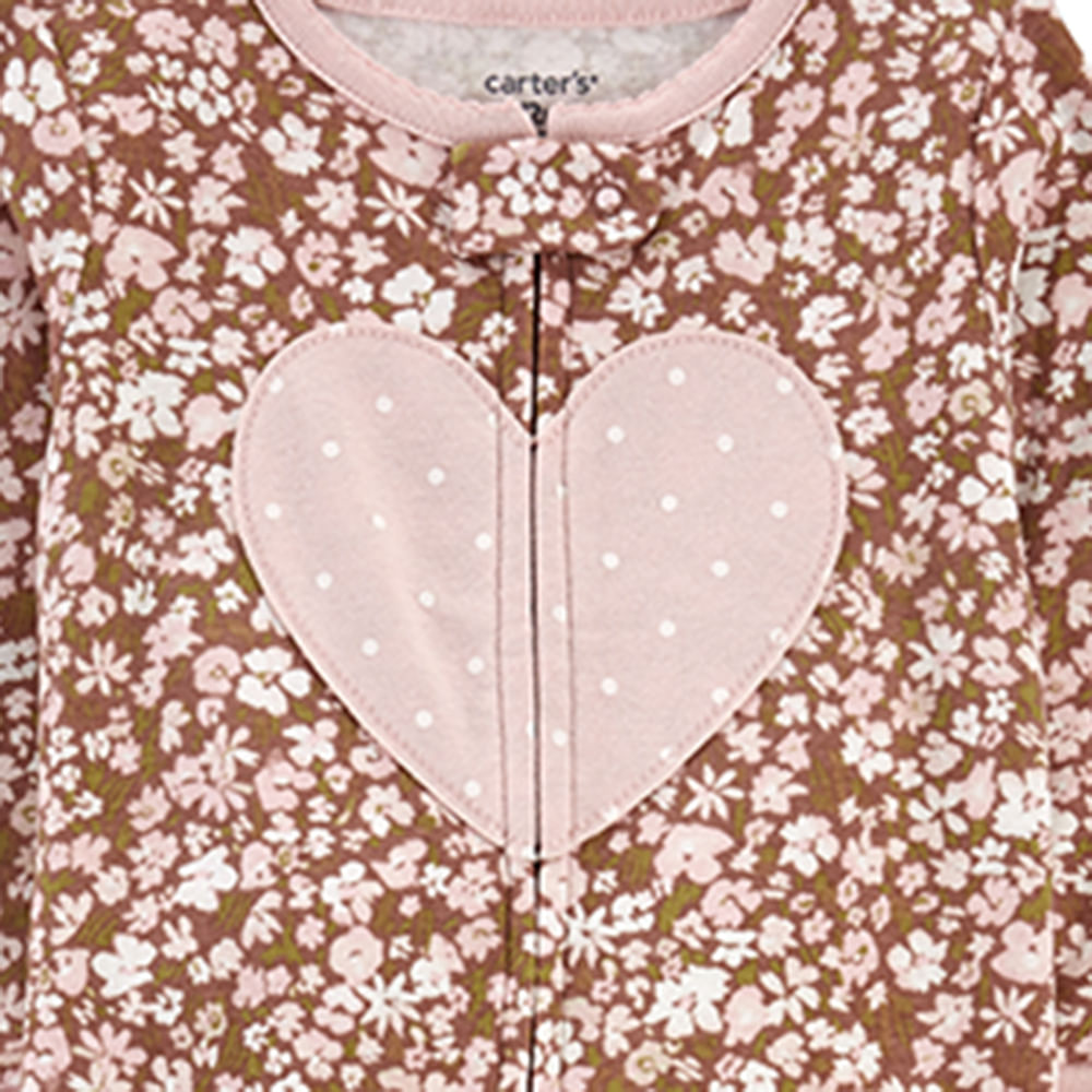 Pijama con piecitos de bebe