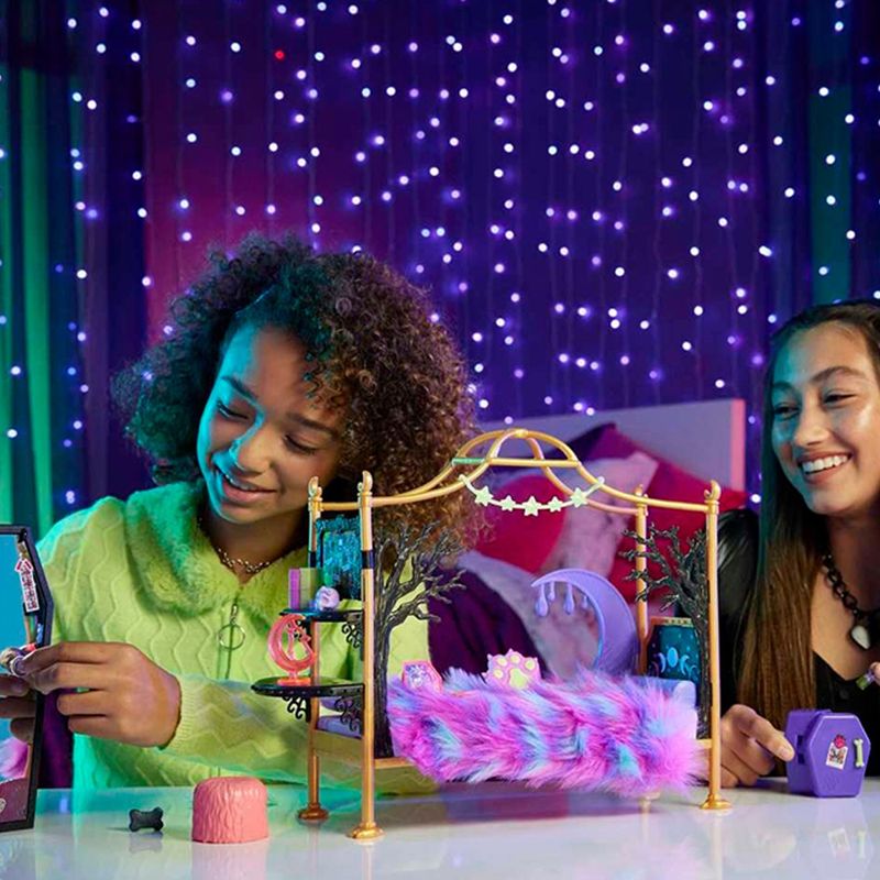Monster high set habitación de clawdeen