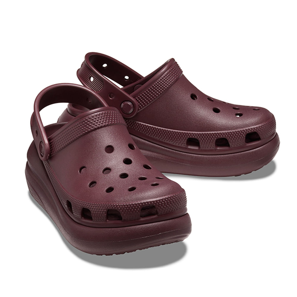 Crocs casual clasic crush color café para mujer