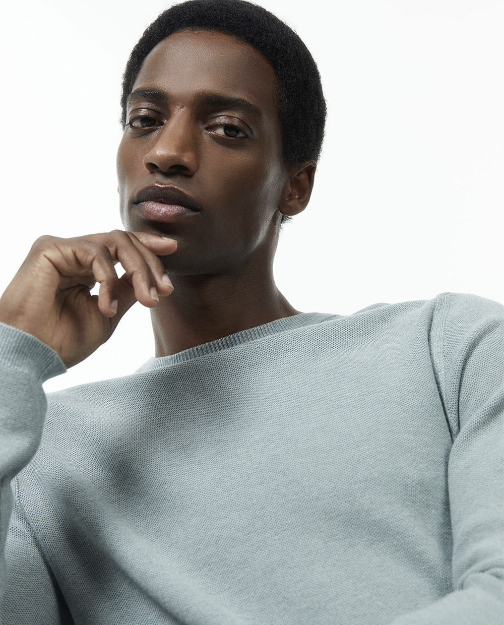 Sfera Suéter básico verde con textura para hombre