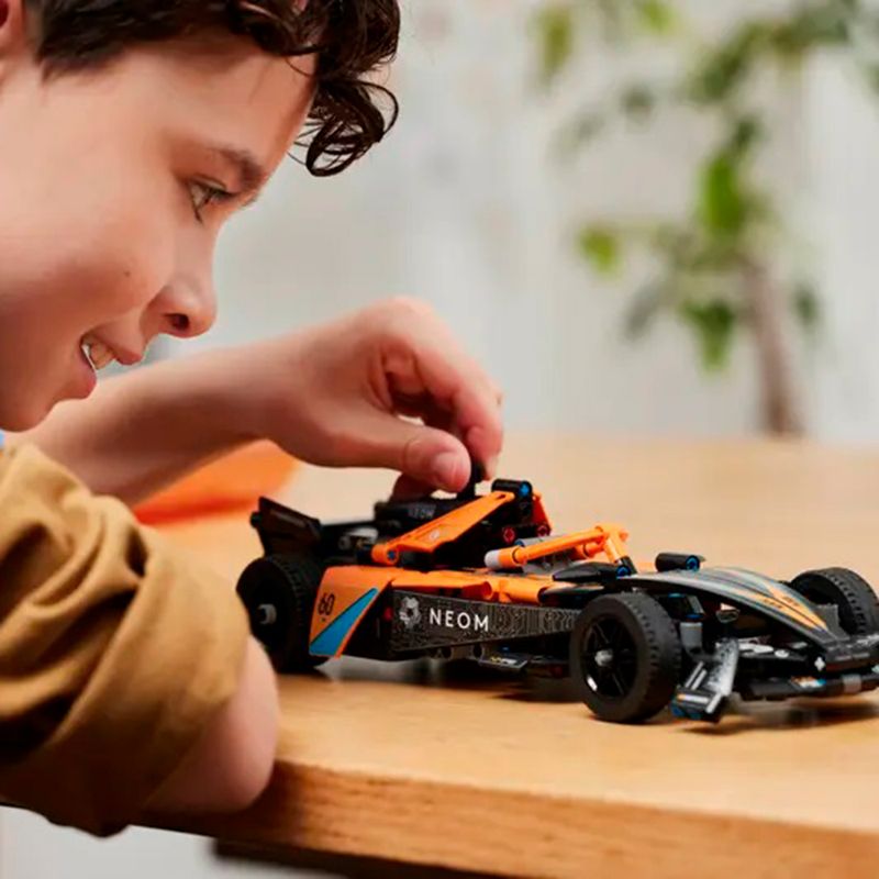 Lego technic - coche de carreras neom mclaren fórmula naranja - Siman ...