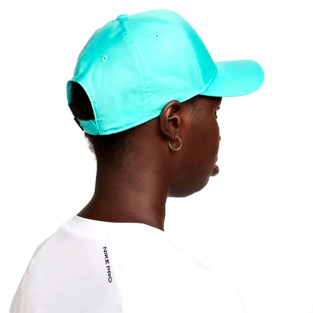 Gorra deportiva Nike turquesa para mujer