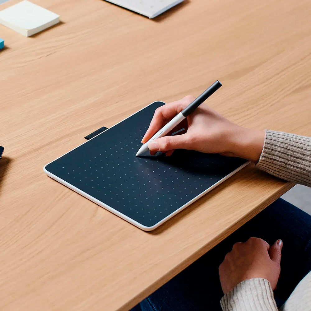 Pizara electronica one pen tablet mediana - Siman El Salvador