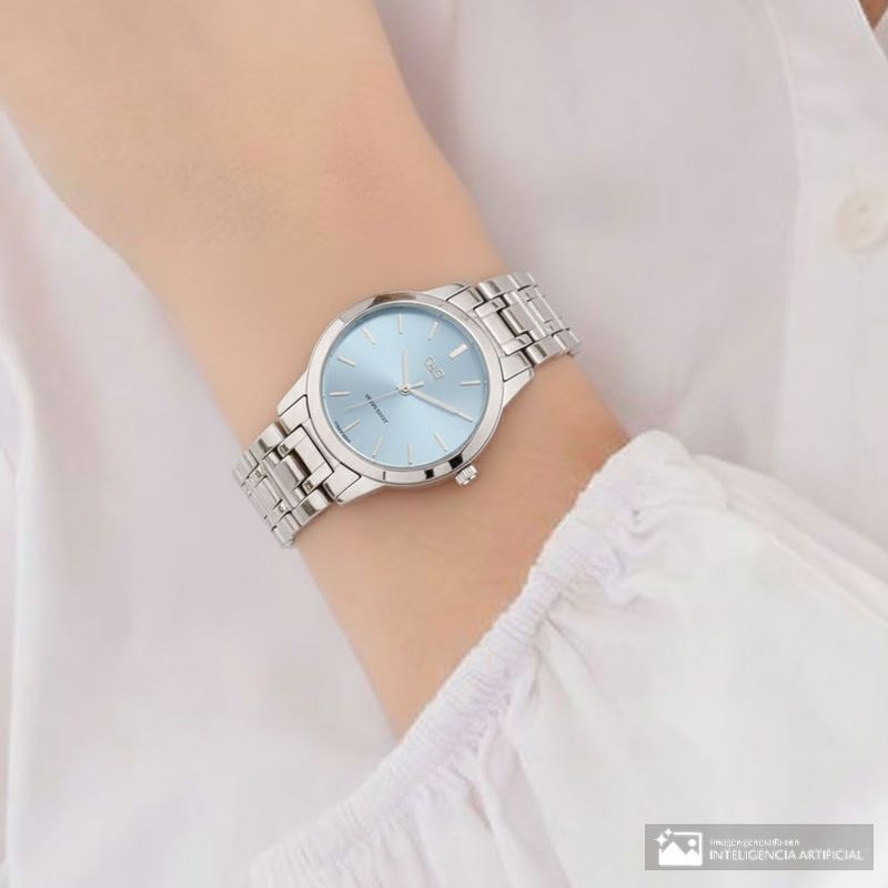 Reloj Q&Q análogo de metal color plateado para mujer - Siman El Salvador