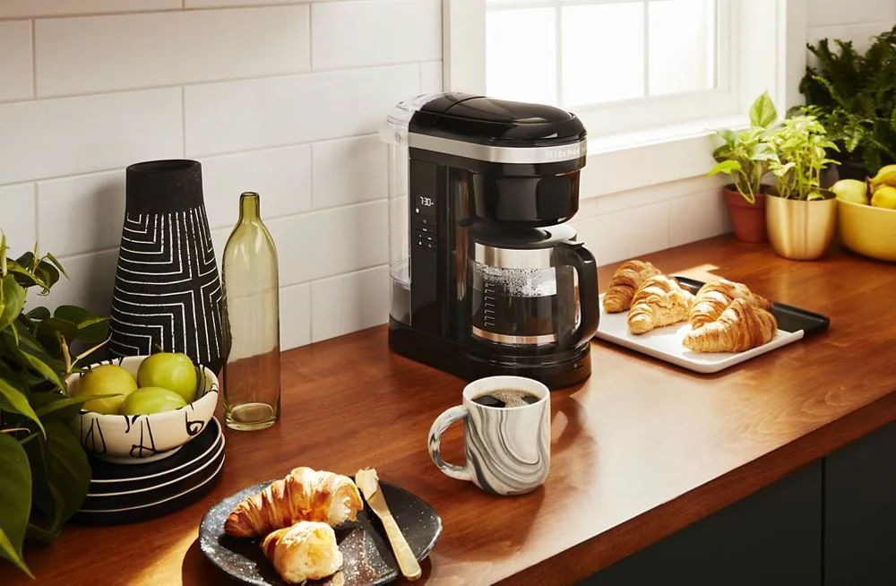 Cafetera de Goteo, 12 Tazas KitchenAid KCM1208OB, Negro - Siman Nicaragua